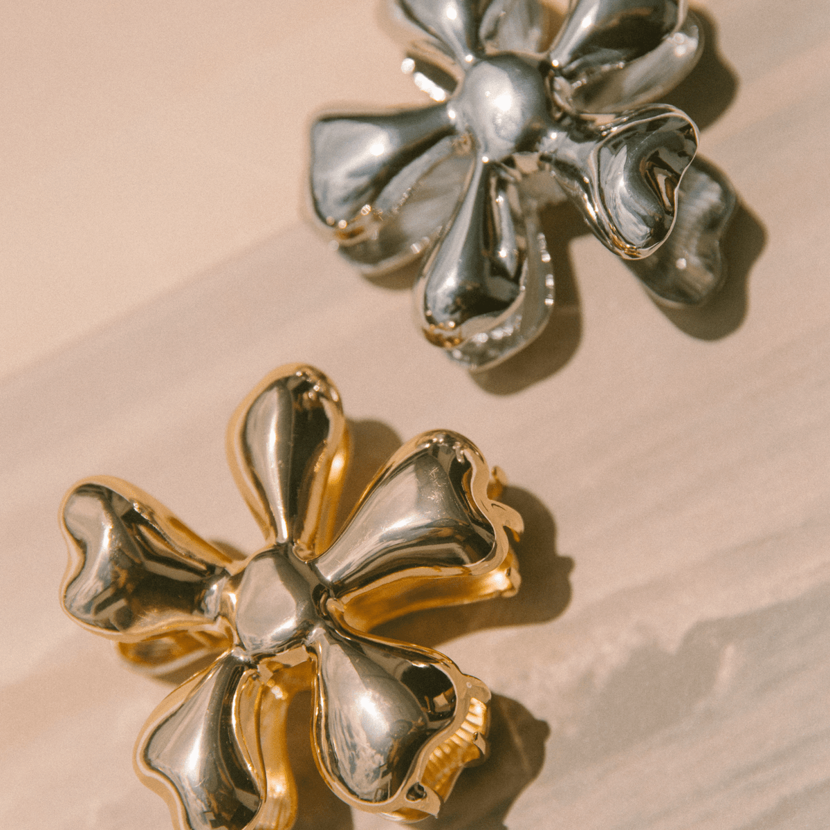 Bloom Hair Clips – The Lullaby Club