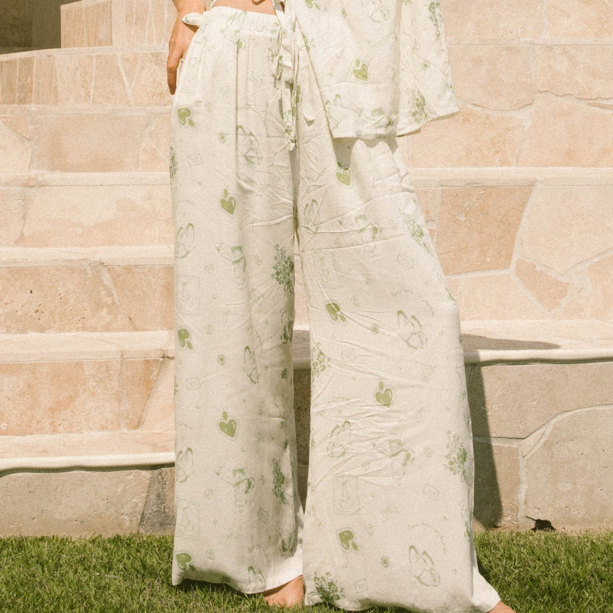 Posey Pants Dreamscape | Relaxed & Size-Inclusive – The Lullaby Club